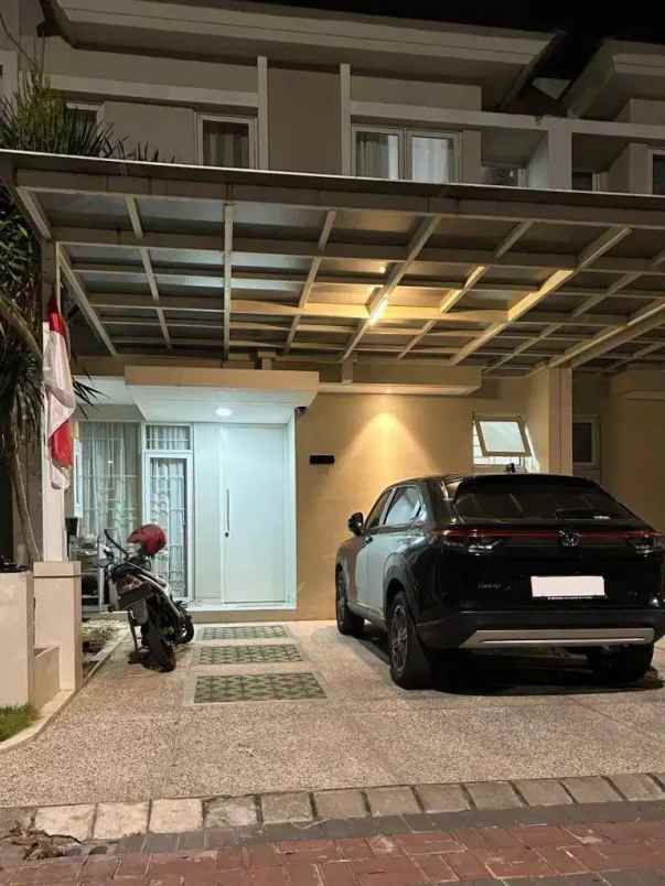 Rumah Grand Island ROW Jalan Lebar