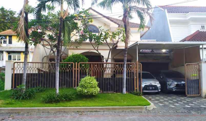 Rumah Araya 1 Surabaya Row Jalan 4 Mobil