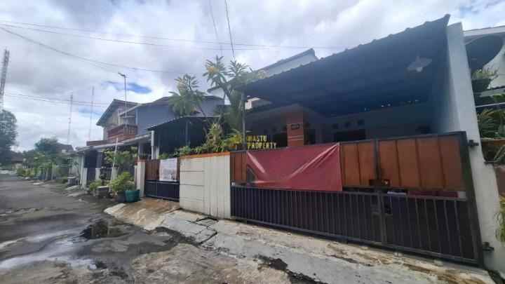 Rumah Siap Huni, 5 km ke Kampus Ugm Jogja di Seturan