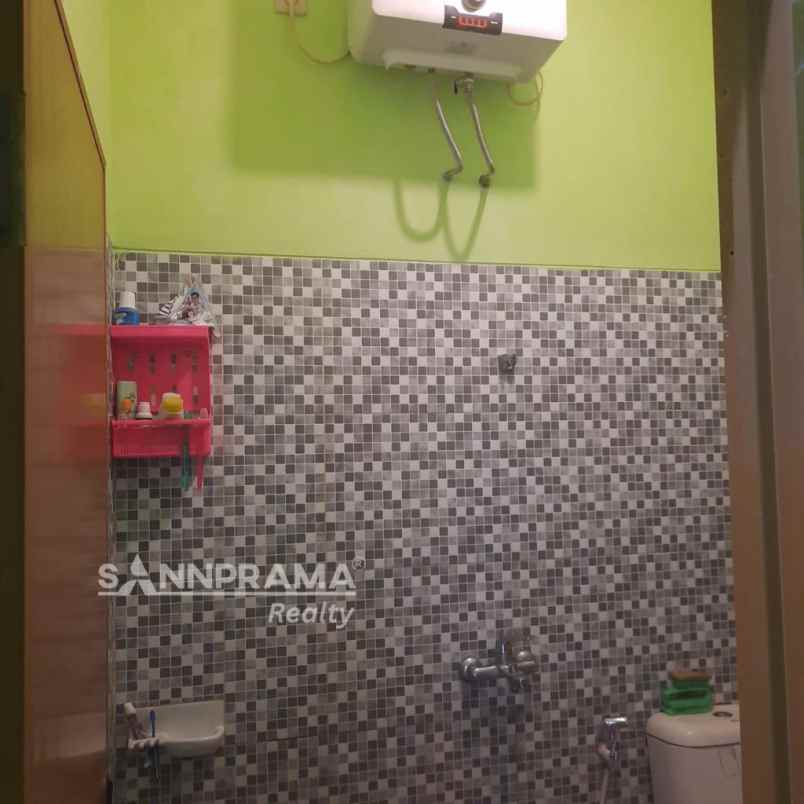 Rumah Siap Huni 600 juta dekat Tol Sawangan Lokasi Strategis, Bonus