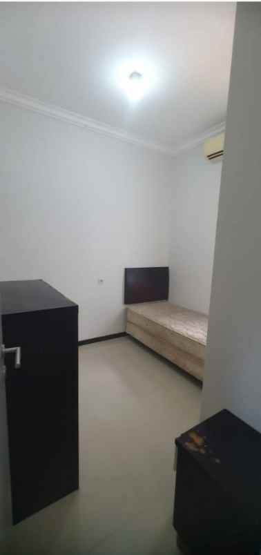 Rumah Sukolilo Dian Regency dekat Araya MERR Klampis DND