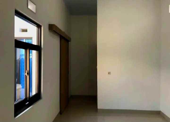 Rumah Minimalis Ciwastra dekat Kiaracondong Bojongsoang Bandung