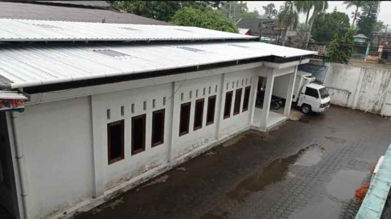 Jual Tanah, Bangunan, dan Cold Storage